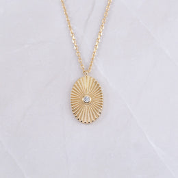 Oval Medallion Necklace – Sami Jewels